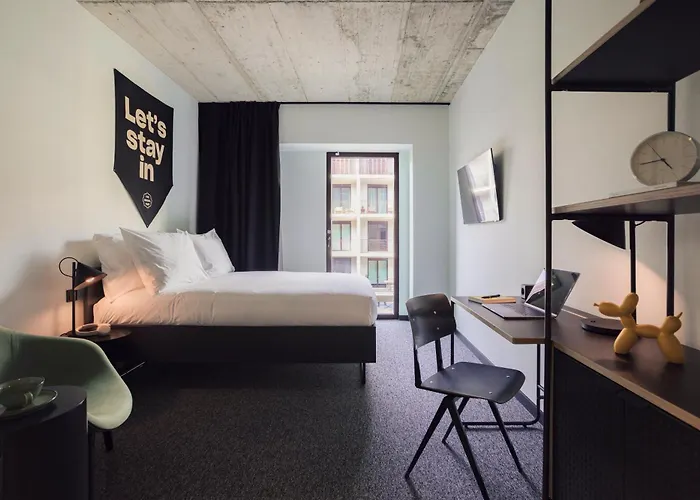 HOTEL THE SOCIAL HUB PORTO, PORTO